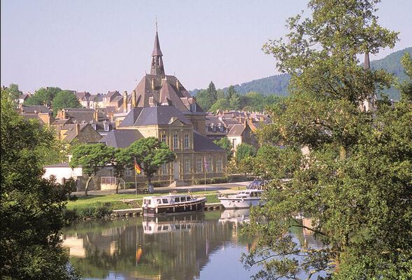 Village de Haybes - Ville - Haybes | Val d'Ardenne Tourisme | Visiter ...