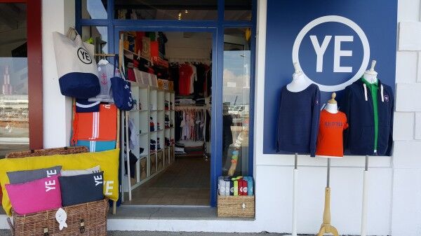 YE Collection - Boutiques : Mode / Beauté / Bien-être - L' Île-d'Yeu ...